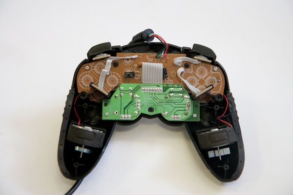 Découvrez l'intérieur du Gamepad Freebox Révolution