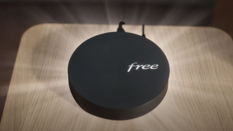 Clin d'oeil : que se cache-t-il dans la nouvelle pub Freebox Pop