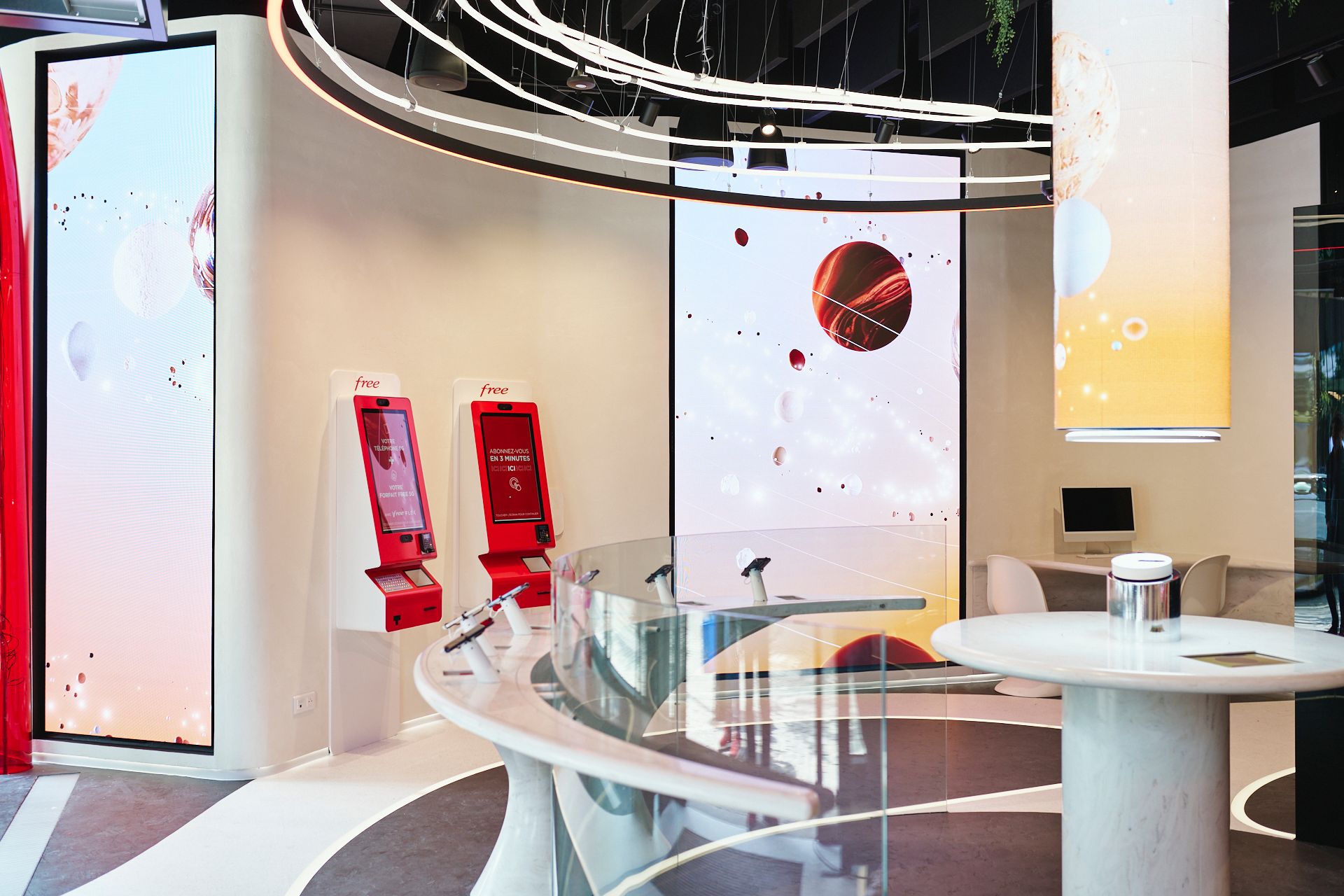 Free lance un nouveau concept : "Le Big Bang Store"